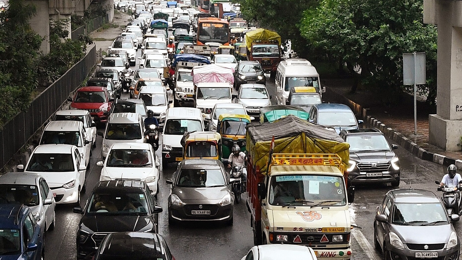 ‘avoid These Routes Delhi Police Issues Traffic Advisory As Roads