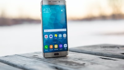 Samsung HD mobile phones: The best products worth your money | HT Shop Now