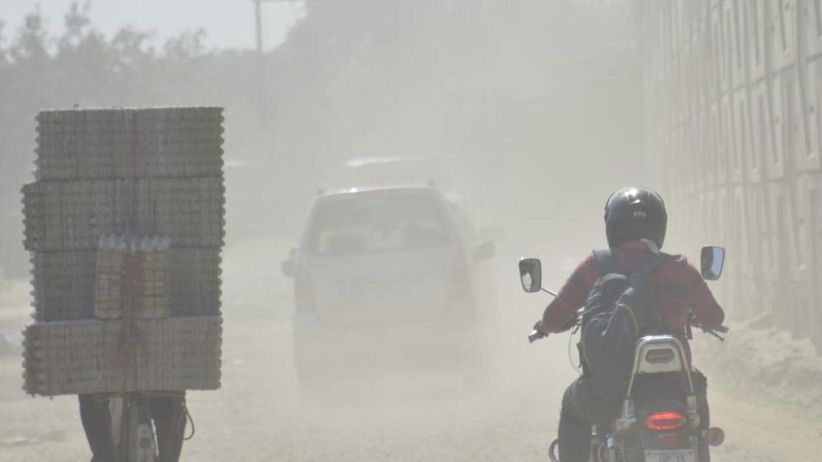 Road dust main contributor to PM10 pollution in state | Mumbai news ...