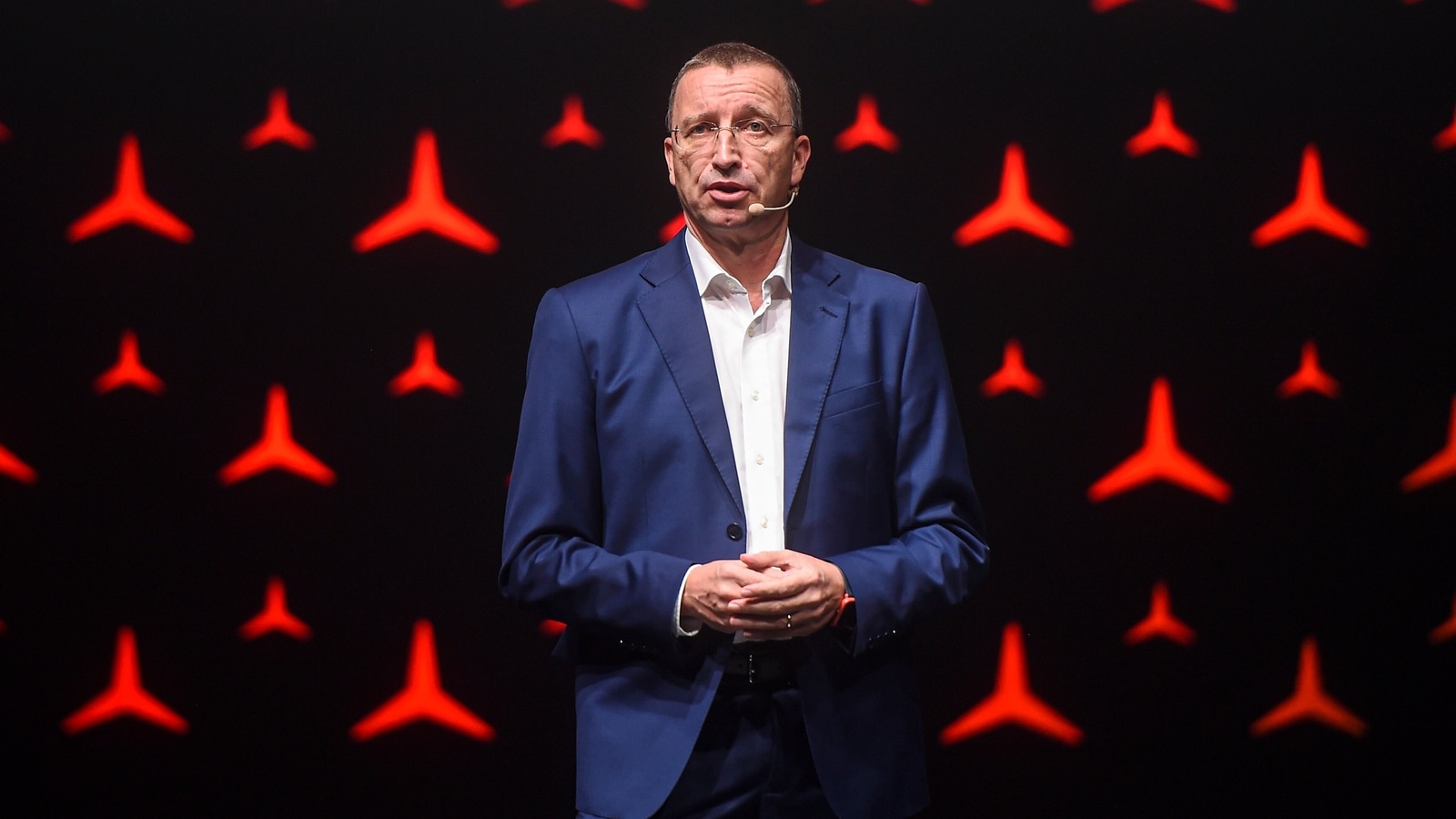 Mercedes India CEO ditches his S-Class, takes auto to beat Pune traffic ...