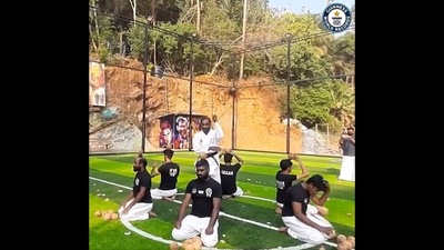 Indian man smashes 42 coconuts on heads with nunchaku in a minute, sets ...