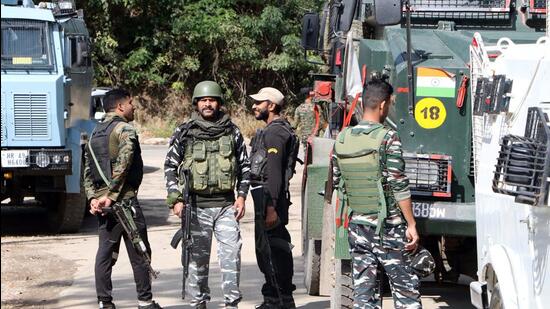 Lashkar militant killed in Shopian encounter | Hindustan Times