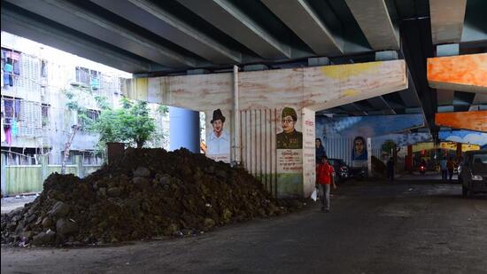 Rights commission raps MMRDA chief over besmeared portraits under ...