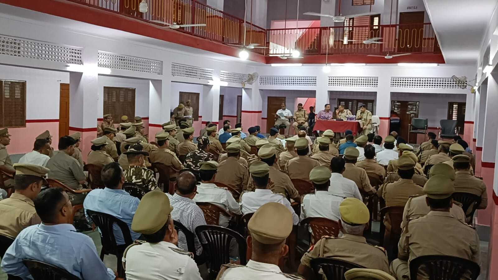 Vijay Dashmi procession puts Gkp administration on toes | Hindustan Times