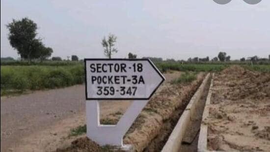 Yeida tweaks new plot scheme rules to benefit buyers | Hindustan Times