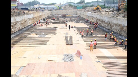Agra Metro: D-wall work at Ramlila maidan completed | Hindustan Times