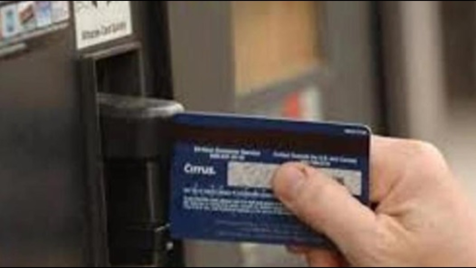 Prayagraj STF busts inter-state gang of ATM card cloners, four nabbed ...