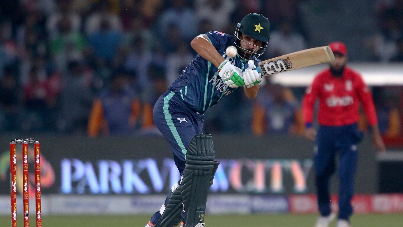 'Khushdil was crying in dressing room. What's the point of that?': Pakistan great's savage ...