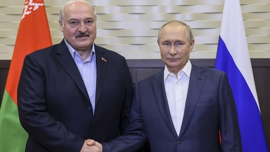 Belarus President gifts Putin a tractor for 70th birthday | World News