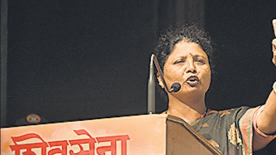 Sushma Andhare fears for safety of her five-year-old daughter | Mumbai news