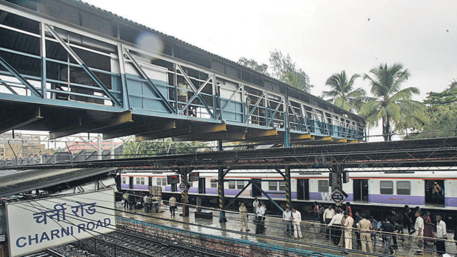 Commuters at Charni Road station irked by foot overbridge demolition ...