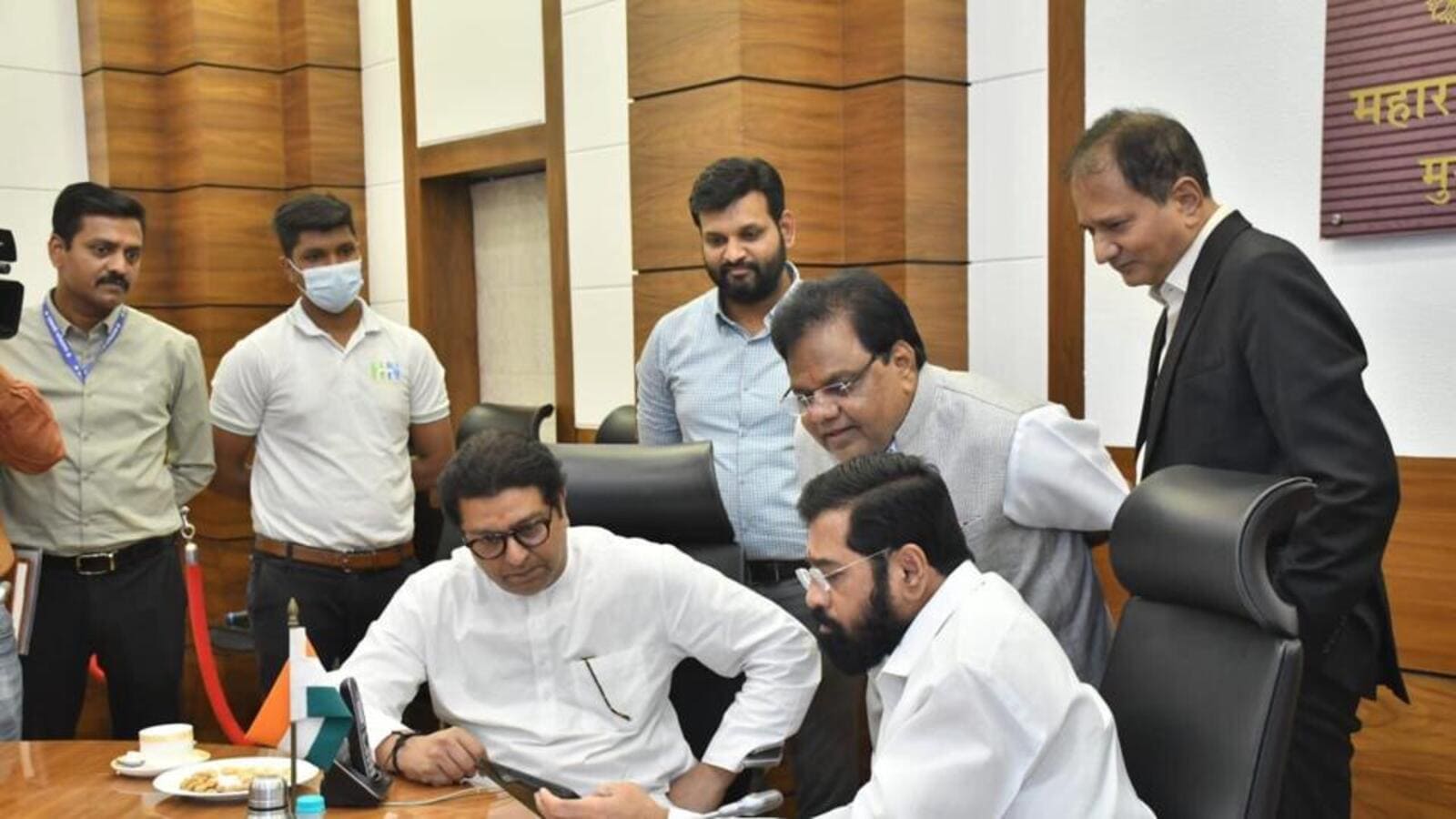 Raj meets Shinde | Mumbai news