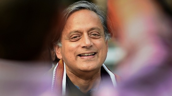 Bangladesh teacher finds Shashi Tharoor's hairline is a ‘good quartic ...