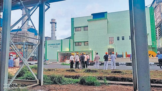 3 die, 3 injured in RCF compressor blast | Mumbai news - Hindustan Times