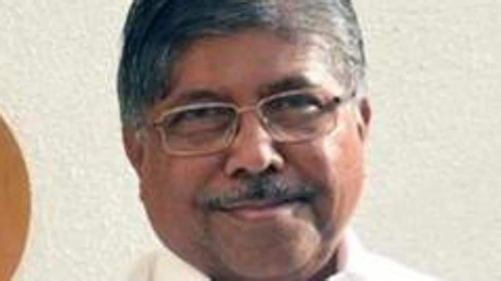 Chandrakant Patil Asks PMRDA To Hand Over 500 Crores To PMC chandrakant-patil-asks-pmrda-to-hand-over-500-crores-to-pmc