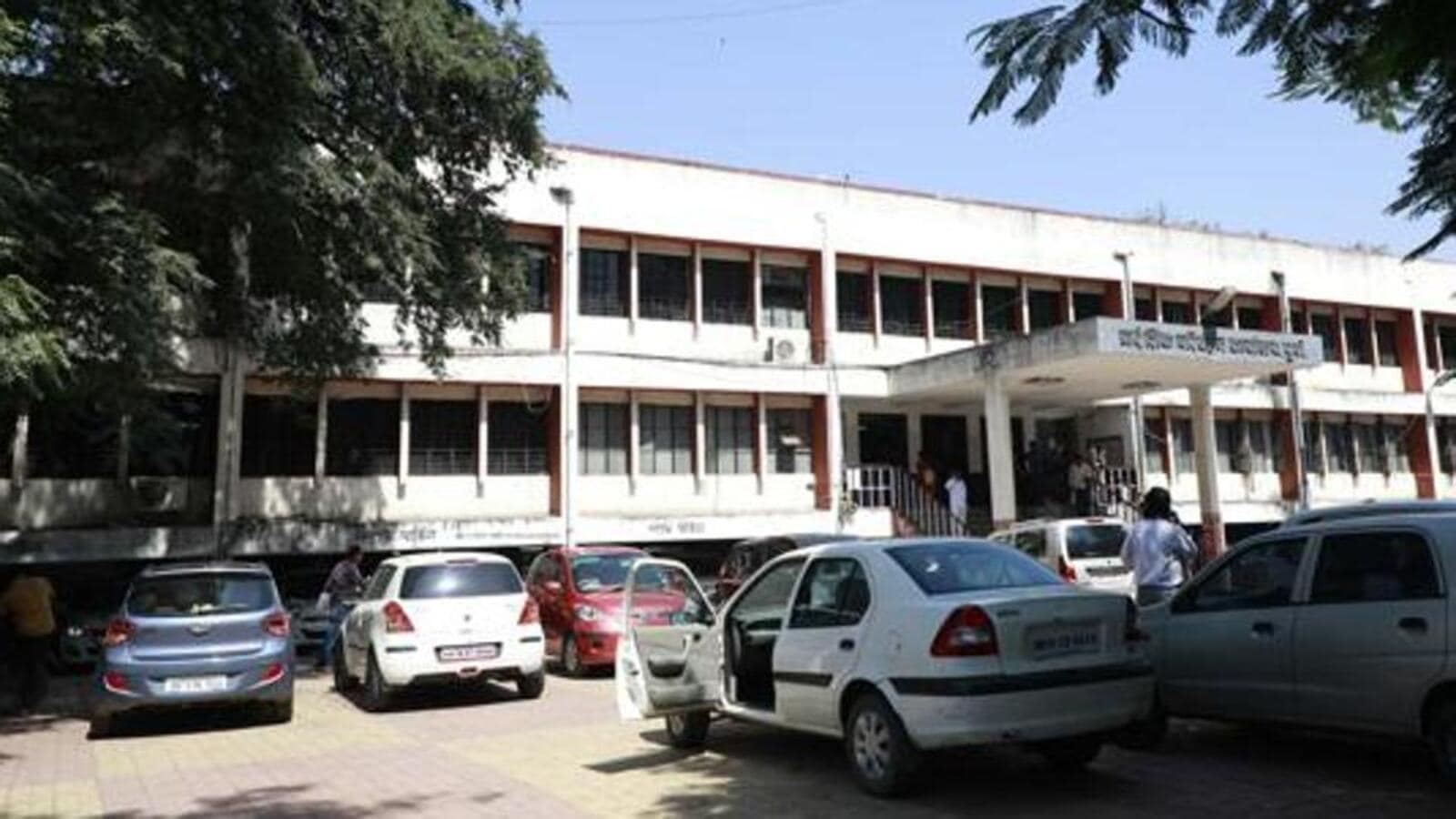 Pune RTO short of smartcards, applicants waiting for months for ...