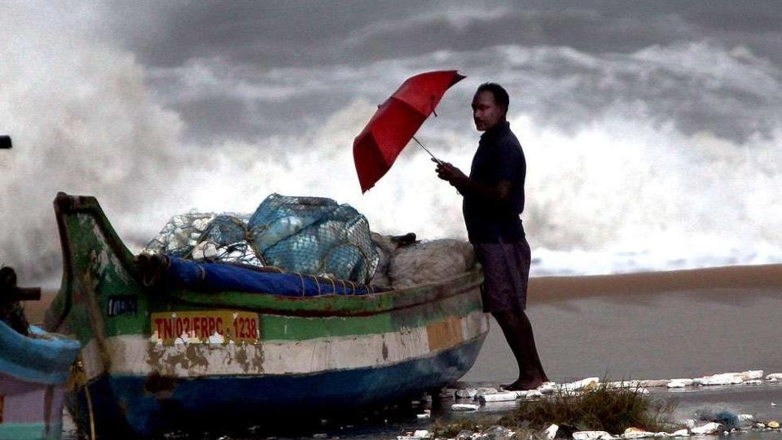 Evening brief: Cyclone Sitrang intensifies, Bengal to receive heavy ...