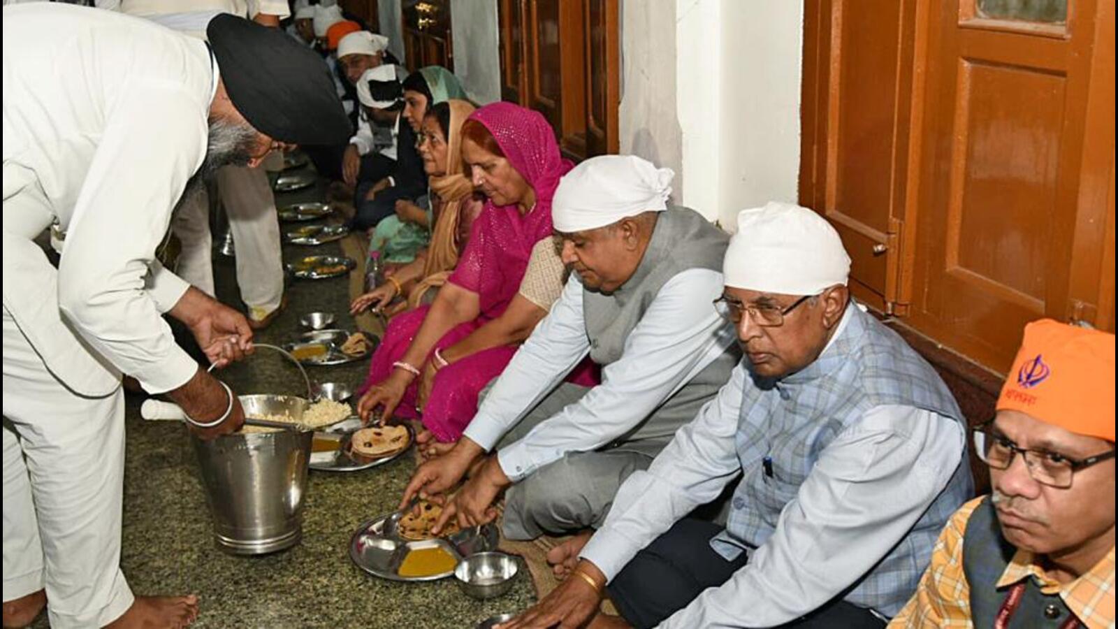 Spice Of Life Pleasure Of Langar Sewa At Golden Temple Spice Of Life Pleasure Of Langar Sewa At Golden Temple