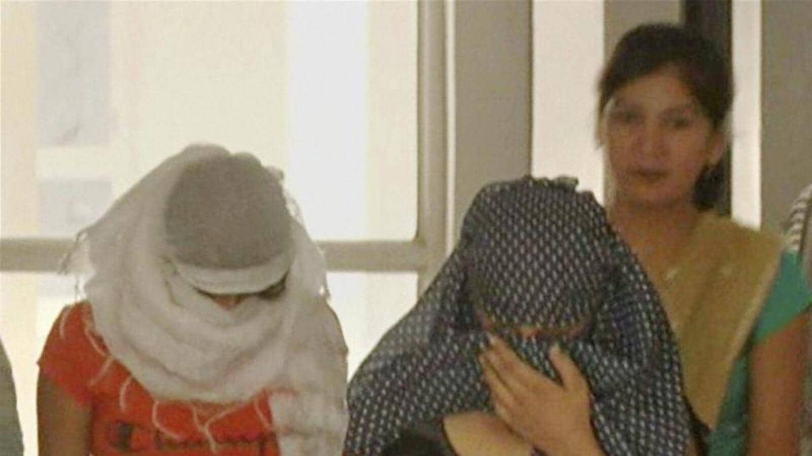 Byculla jail inmate faces bullying, says aspiring model has form prison ...