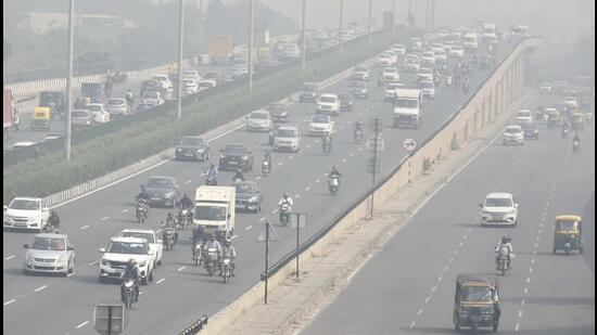 Gurugram civic body forms dust control cell to curb air pollution, fix ...