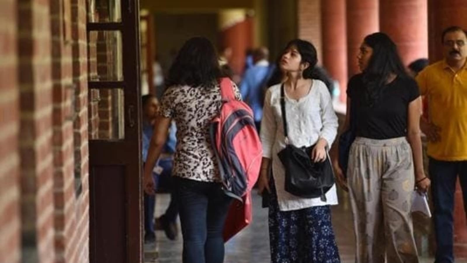 DU 2nd Merit List 2022 Live: UG 2nd cut-off list out at admission.uod ...