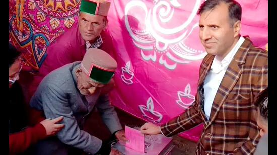 HP polls: India’s first voter exercises his franchise through postal ...