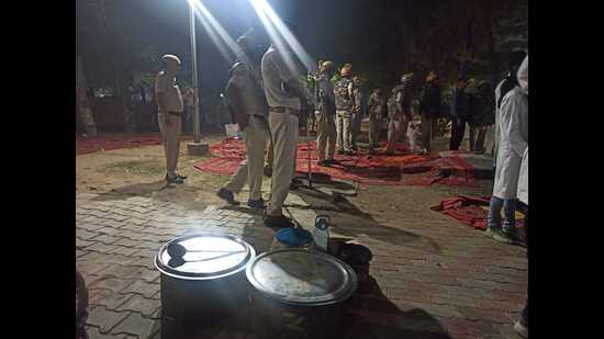 Karnal medical students protest police action against MBBS agitators ...