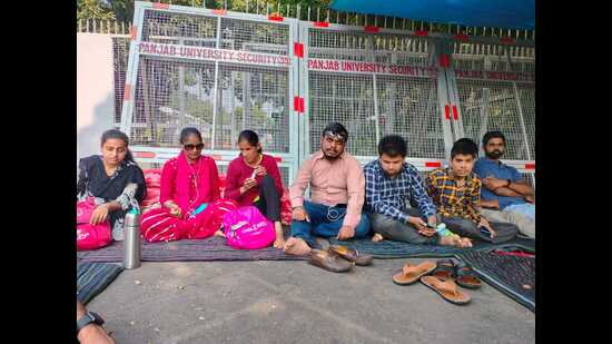 Panjab University turning blind eye to basic needs of visually impaired ...