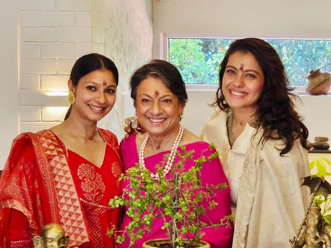 Kajol decks up in ethnic outfit, shares family pics with Tanuja ...