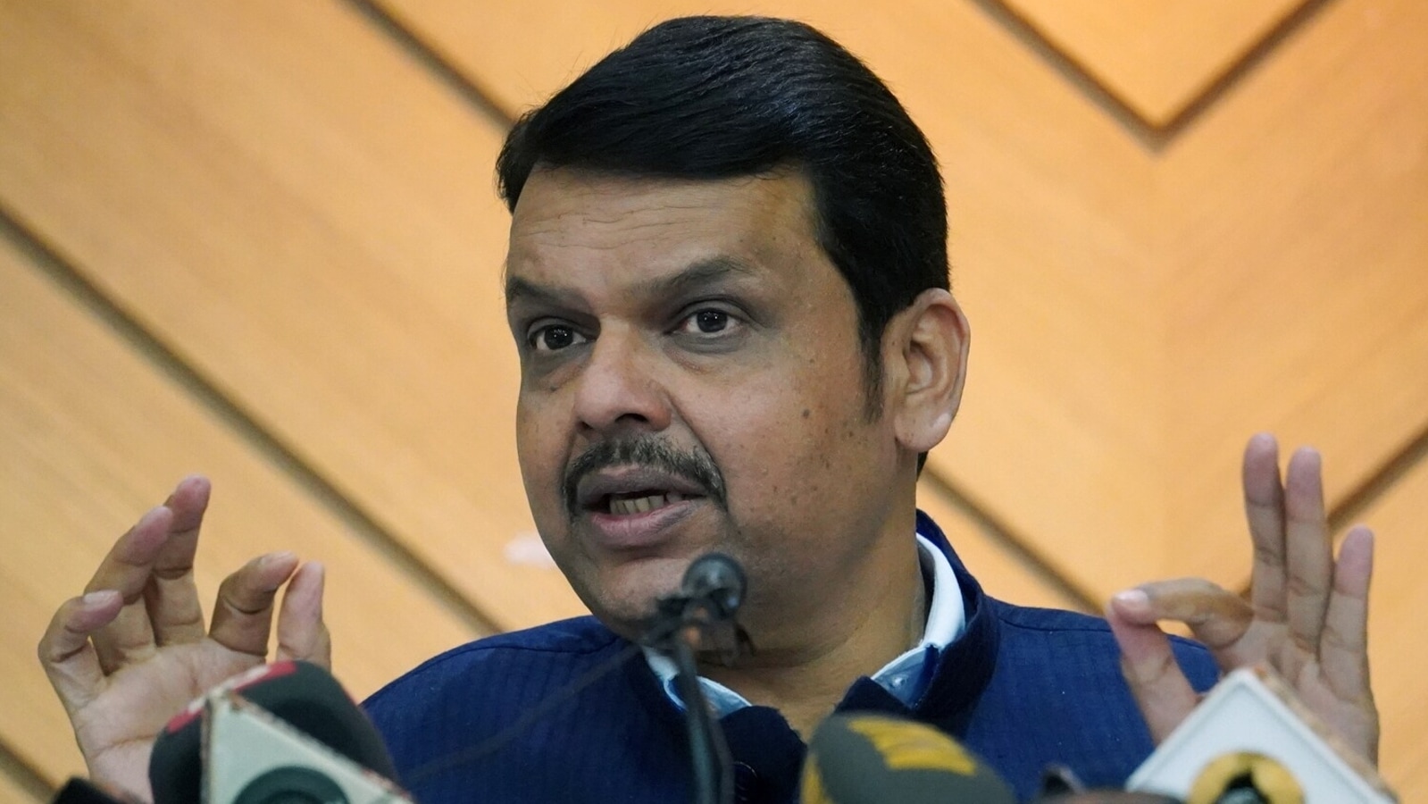 After ‘Har Har Mahadev’ film screening disrupted, Devendra Fadnavis's warning | Mumbai news ...