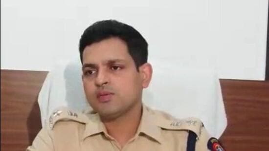 Angadia extortion case: Suspended DCP questioned by CIU | Mumbai news