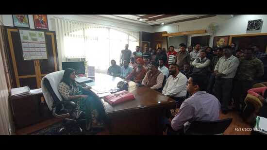 Ludhiana: Employees’ union submits memo with MC commissioner seeking ... Ludhiana: Employees’ union submits memo with MC commissioner seeking ...