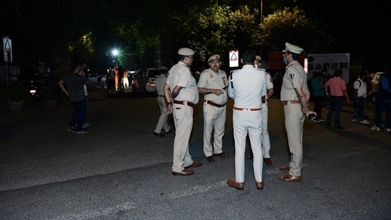 'Mob with sticks, tubelights': Brawl in JNU over personal dispute; 2 ...