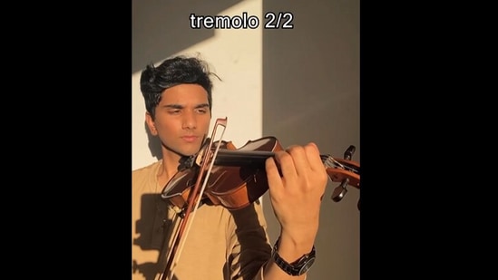 Man's soulful cover of Saki Saki on a violin is soothing to listen ...