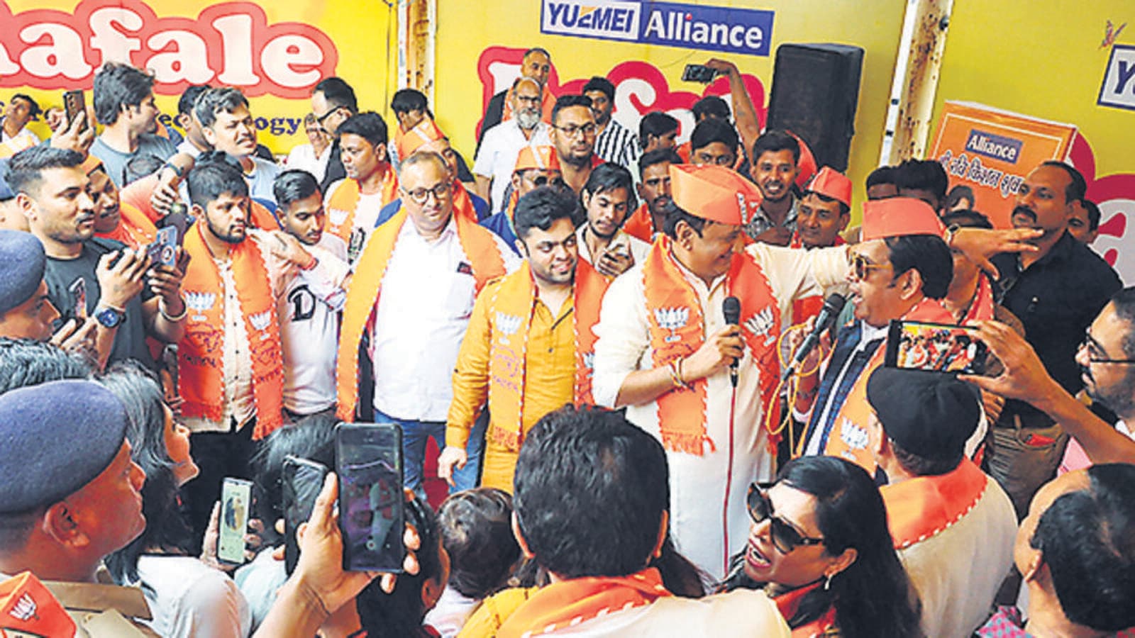 In land of diamonds and textiles, larger Guj pointers from triangular ...