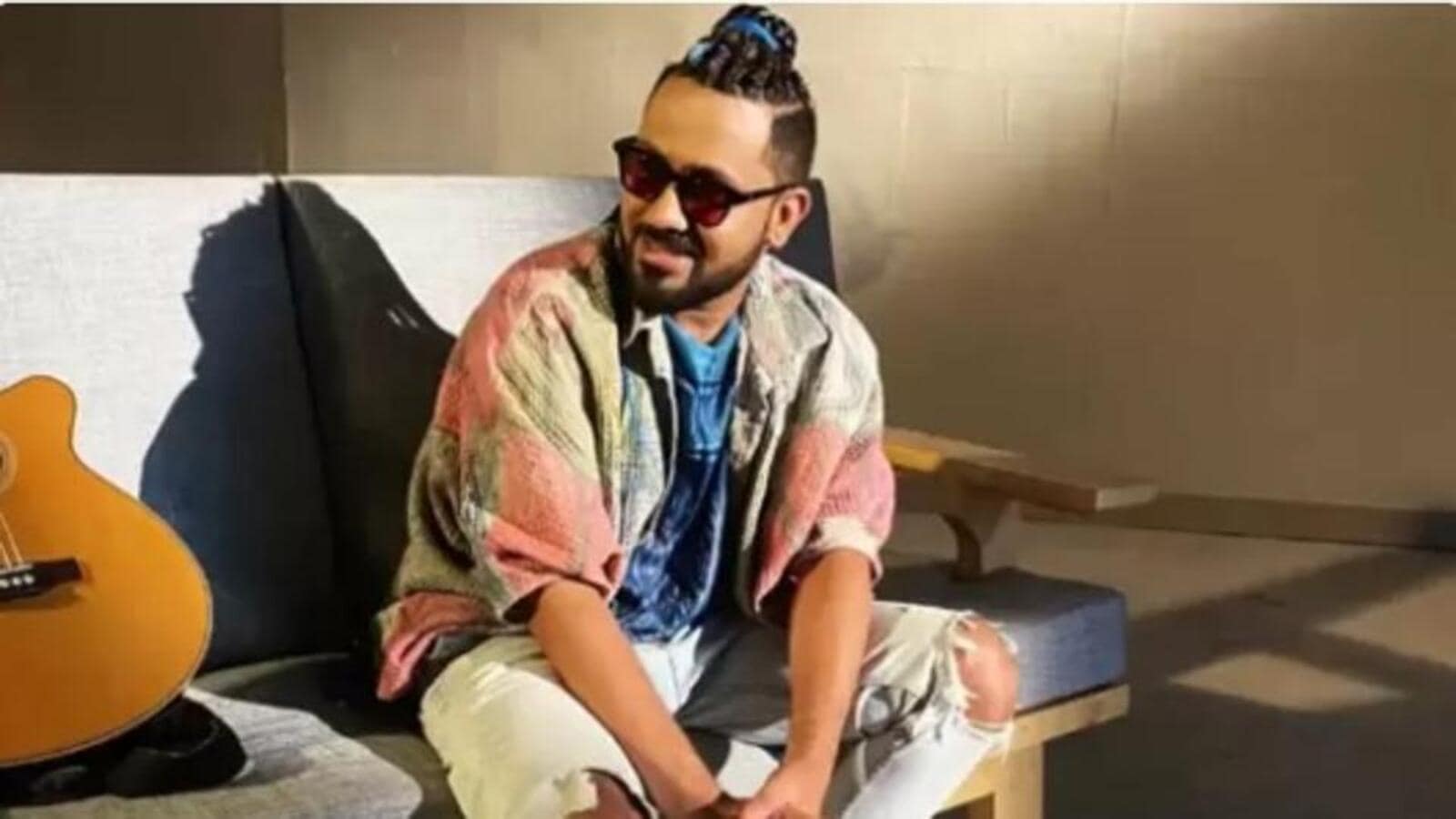 Singer Rahul Jain gets pre-arrest bail in rape case | Mumbai news