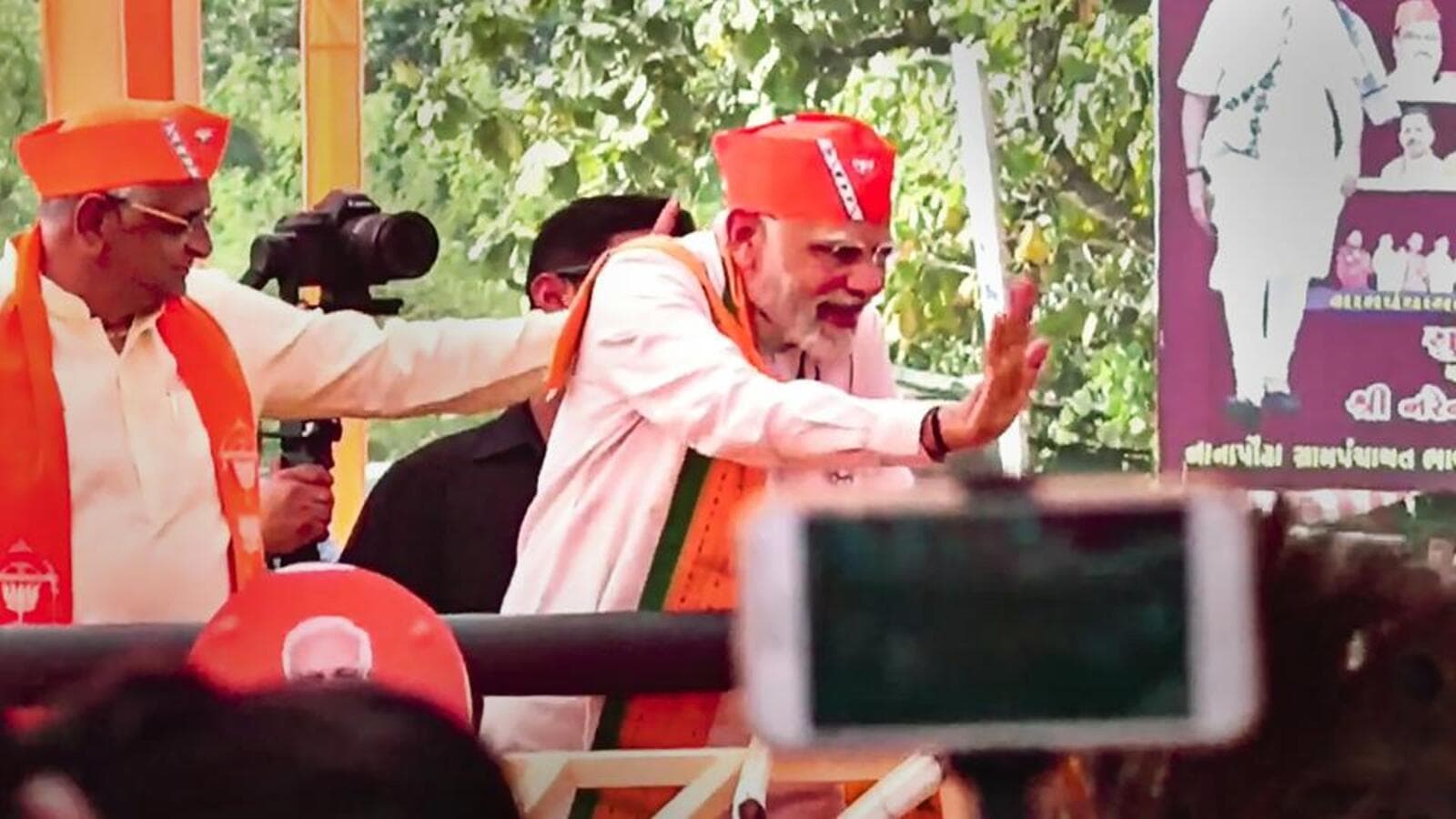 Gujarat Polls Modi Addresses 4 Rallies Mann Also Hits Campaign Trail