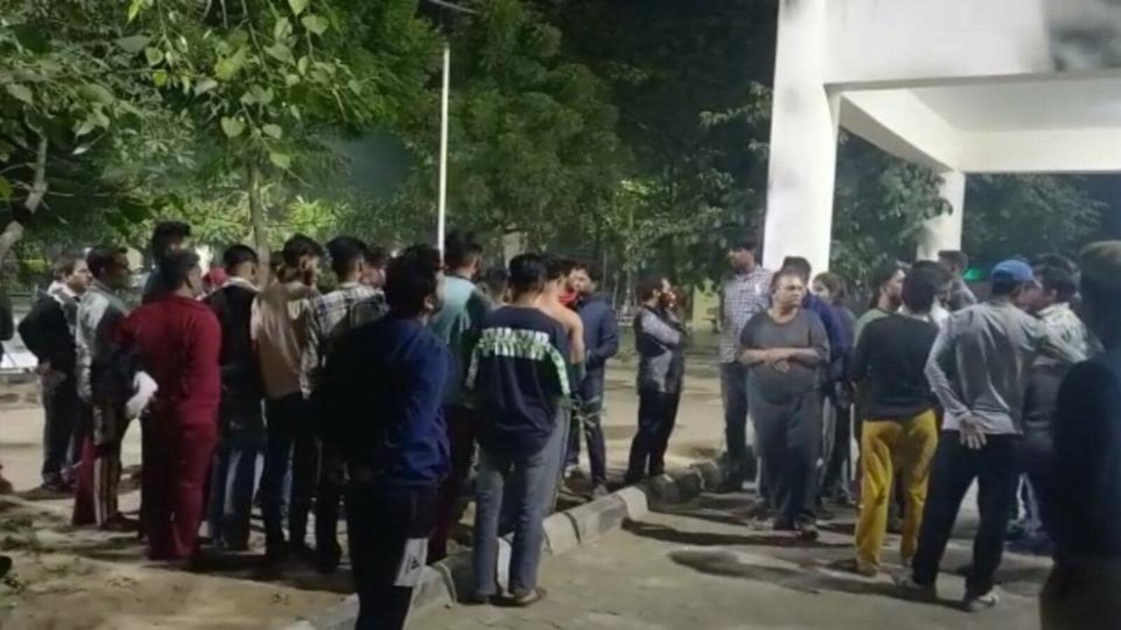 Ludhiana: 5 injured as 2 groups clash over kids’ scuffle in Islam Ganj ...