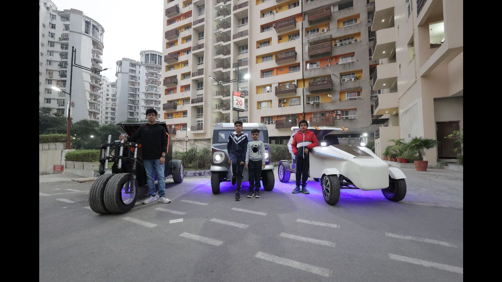 Going Green: Team of 4 school students in Lucknow develops cars that ...