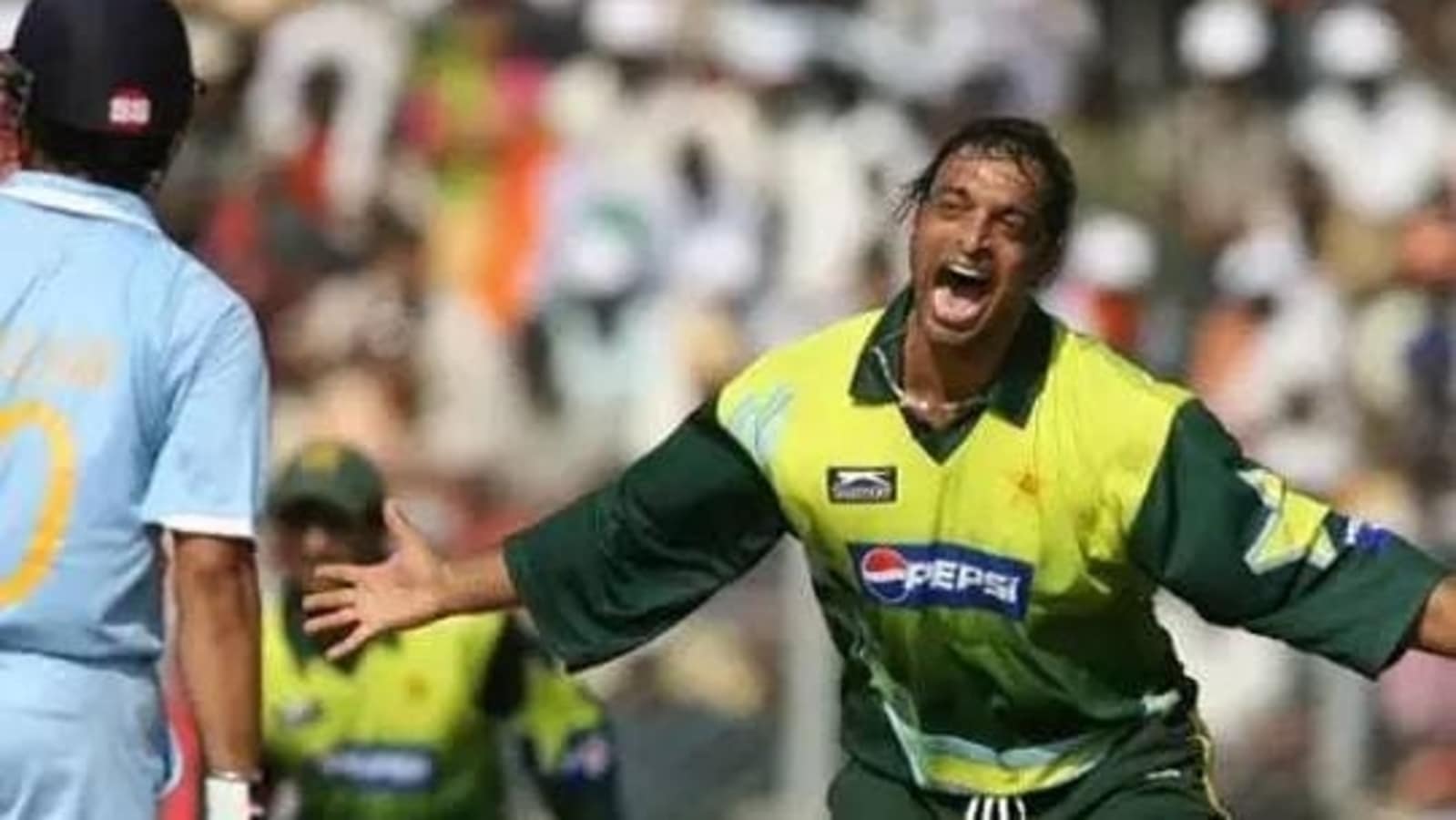 'I would have been the greatest ever if...': Shoaib Akhtar makes ...