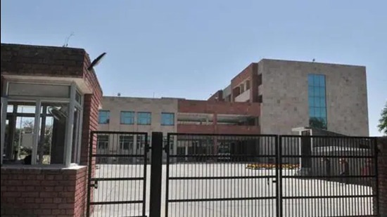 Low footfall at GMCH’s South Campus OPDs on inaugural day | Hindustan Times