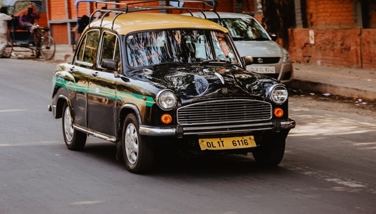 Ex-Google MD shares cab driver’s humble reaction after he forgets to ...