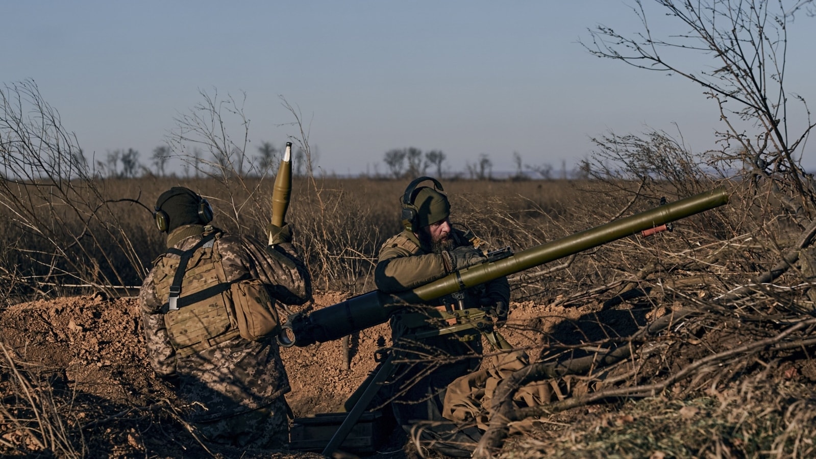 16 dead, including soldiers, in Donetsk road accident: Russian-proxy ... 16 dead, including soldiers, in Donetsk road accident: Russian-proxy ...