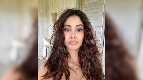 Janhvi Kapoor in neon green swimsuit explores Soneva Jani island in ...