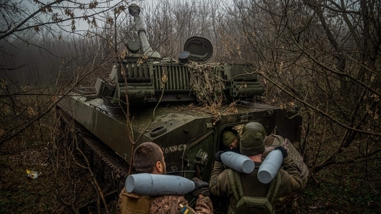 Photos: Battle for Donetsk intensifies; both Russia and Ukraine claim ...