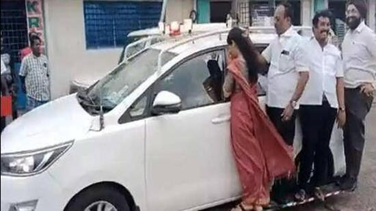 ‘Praise her, not criticise’: Minister defends Chennai mayor after ...