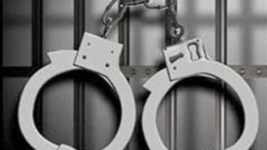 RPF SI, 2 constables arrestedfor kidnapping | Hindustan Times