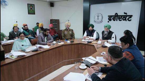 ‘Transfers’ trigger tiff between Punjab speaker Sandhwan, Faridkot SSP ...