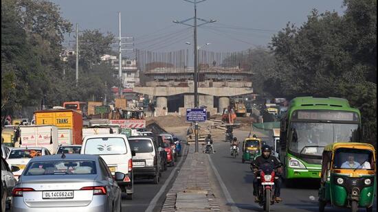 Ashram flyover in Delhi to be open today, closure date unclear | Latest ...