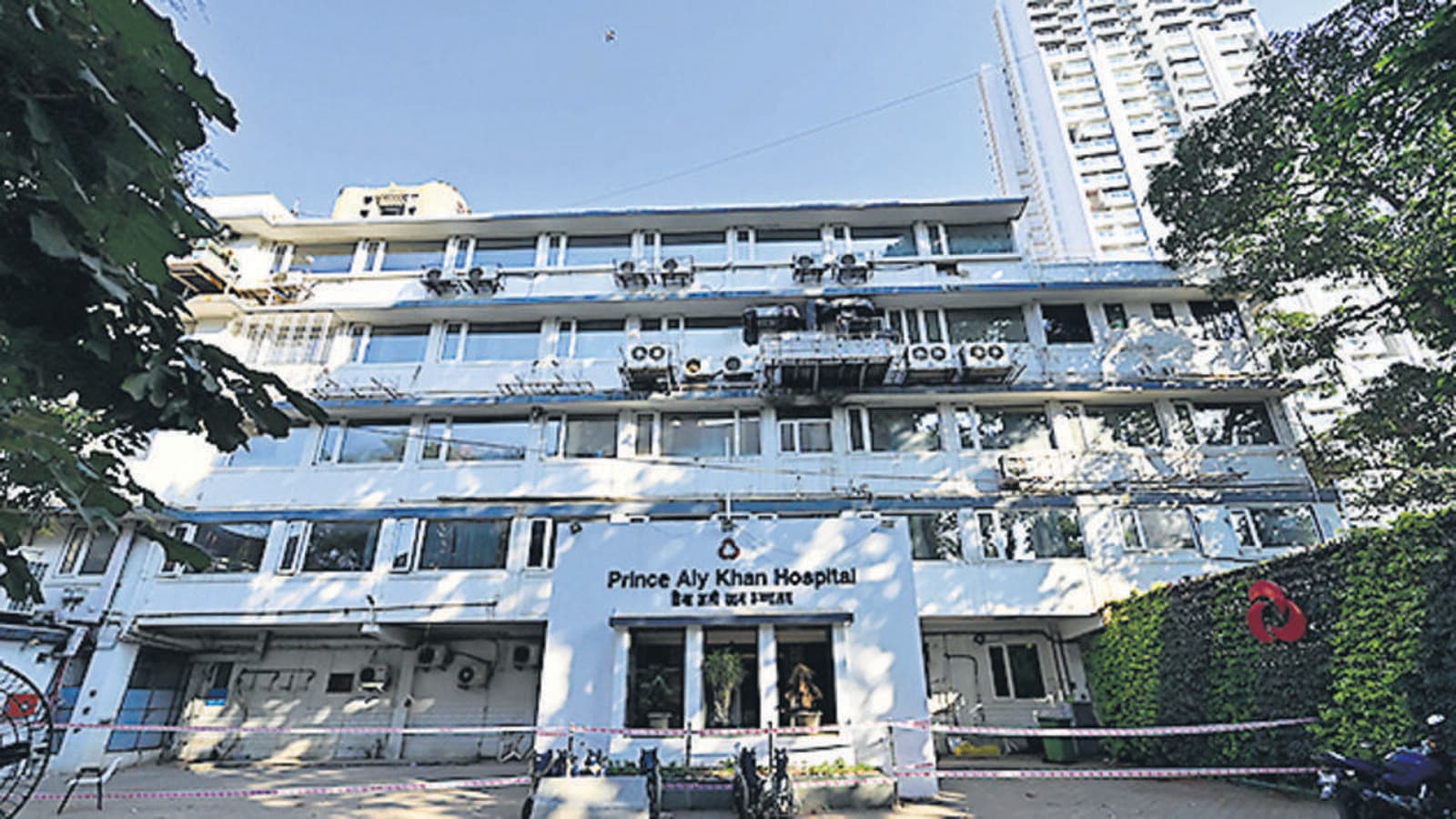 Prince Aly Khan Hospital demolition to begin today | Mumbai news